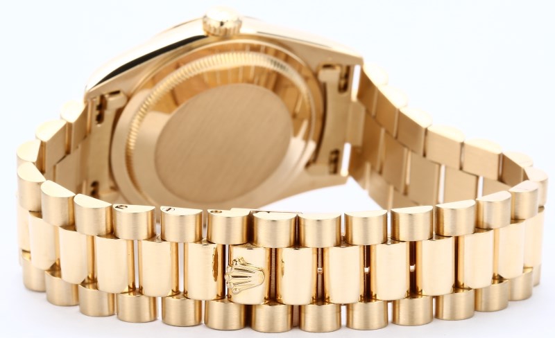 Buy Used Rolex 18238 | Bob's Watches - Sku: 111359