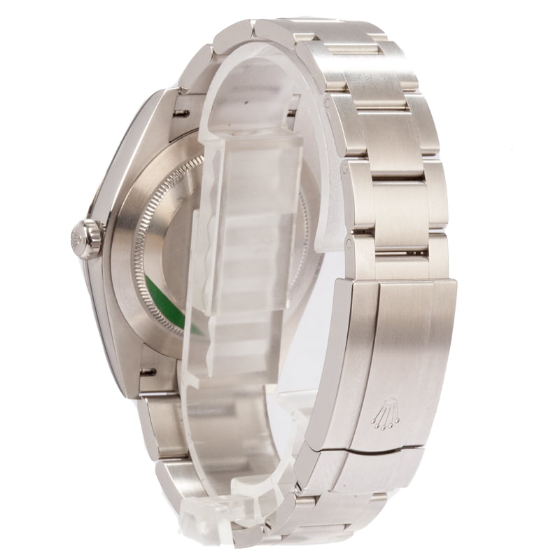 Buy Used Rolex Oyster Perpetual 124300 | Bob's Watches - Sku: 141582 x