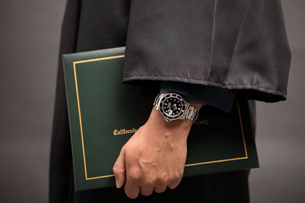 Graduation Watch: Best Timepieces for Celebrating Success