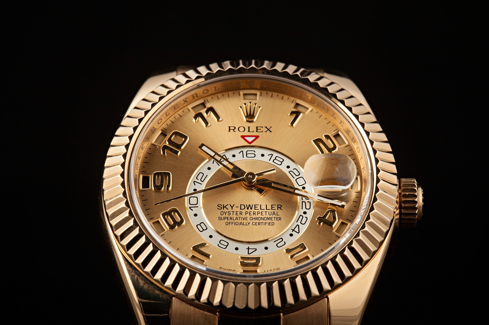 Why A Pre-Owned Luxury Watch Is The Perfect Gift - Bob's Watches