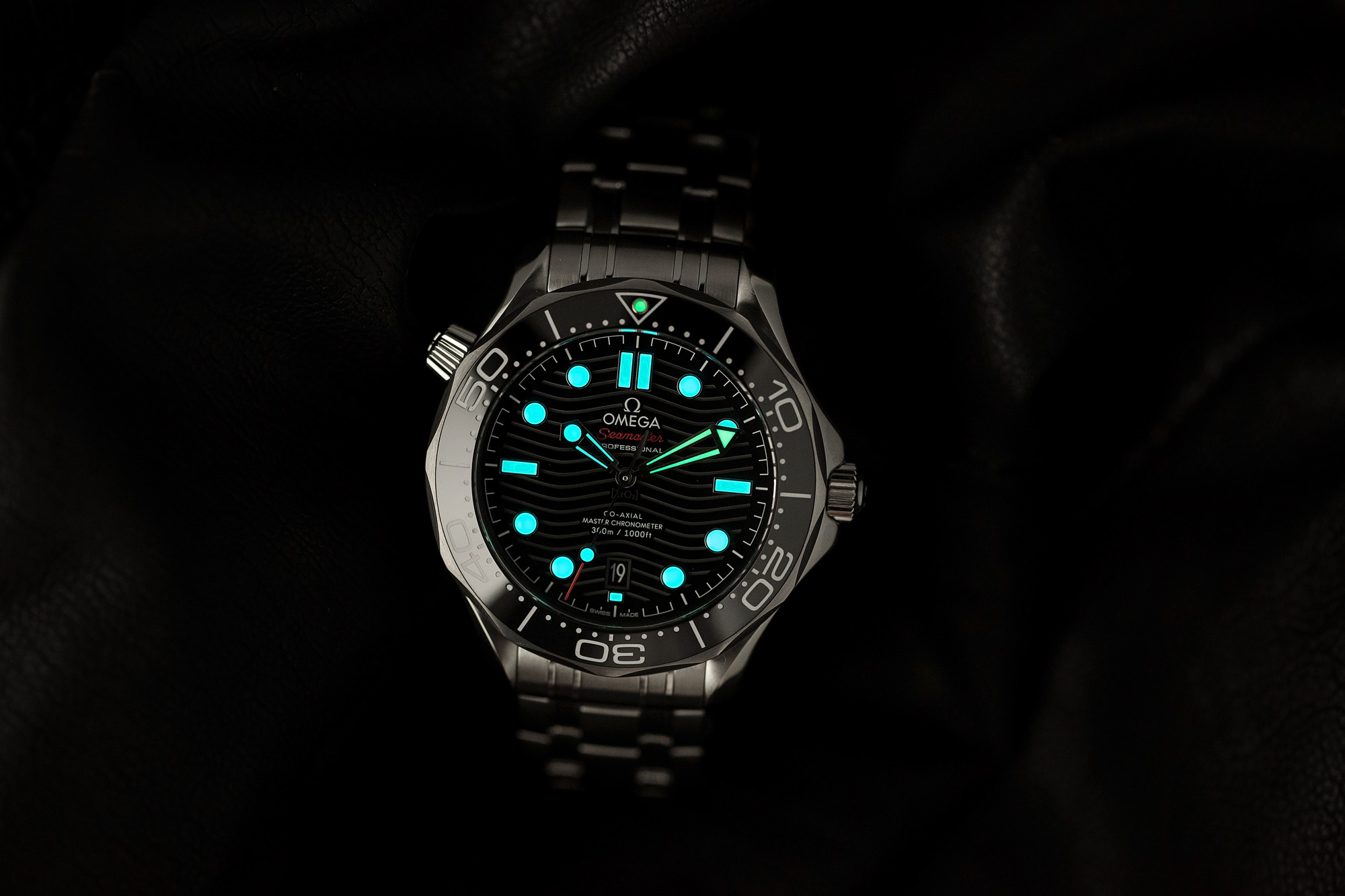 Omega Seamaster 300m vs Rolex Submariner - Bob's Watches