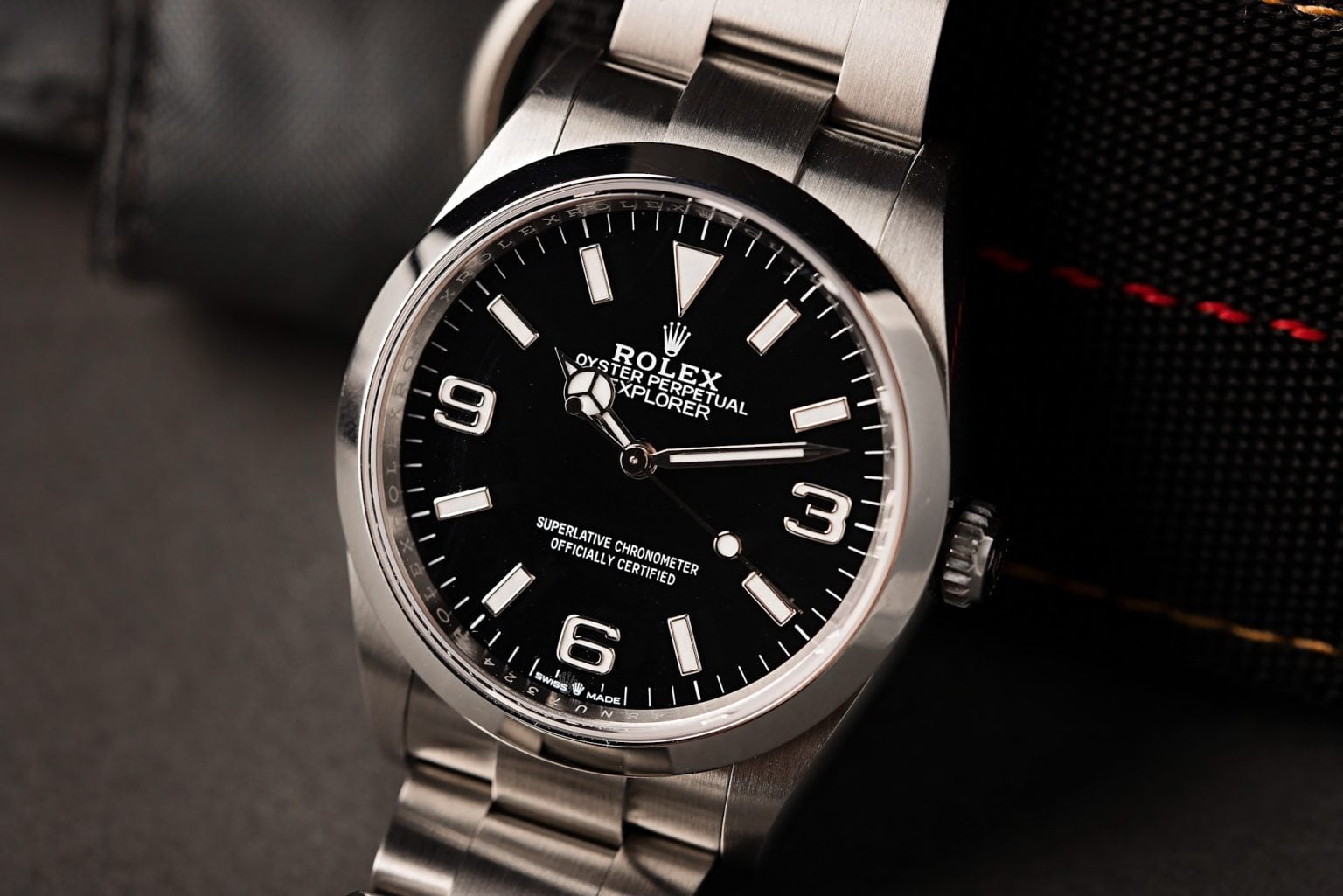 Rolex Explorer Review: The Ultimate Guide to a Timeless Classic
